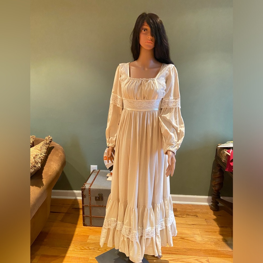 Cottagecore Things Bridgerton Dress - Gem